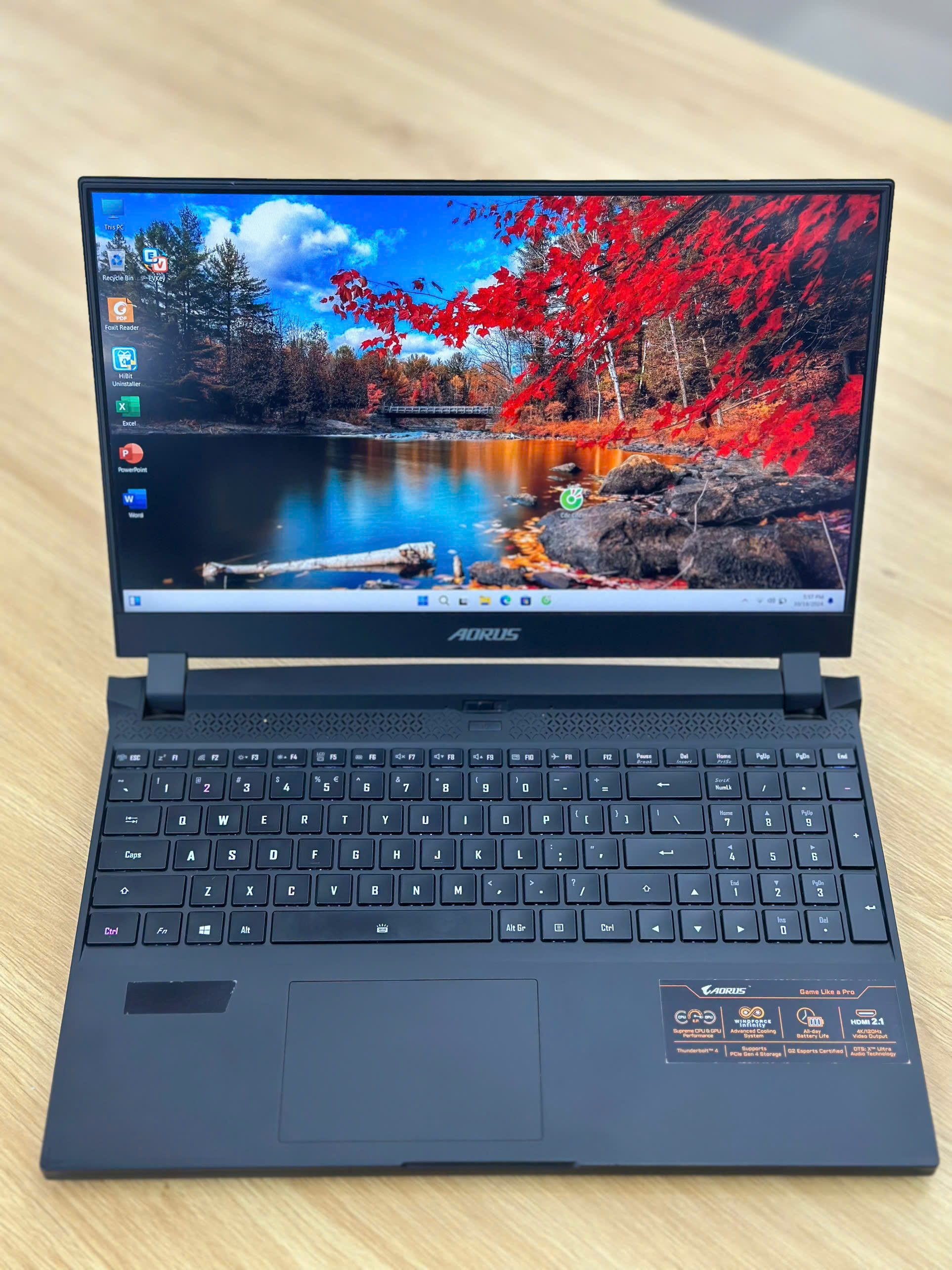 Laptop | CÔNG TY TNHH MÁY TÍNH TRẦN HẠNH